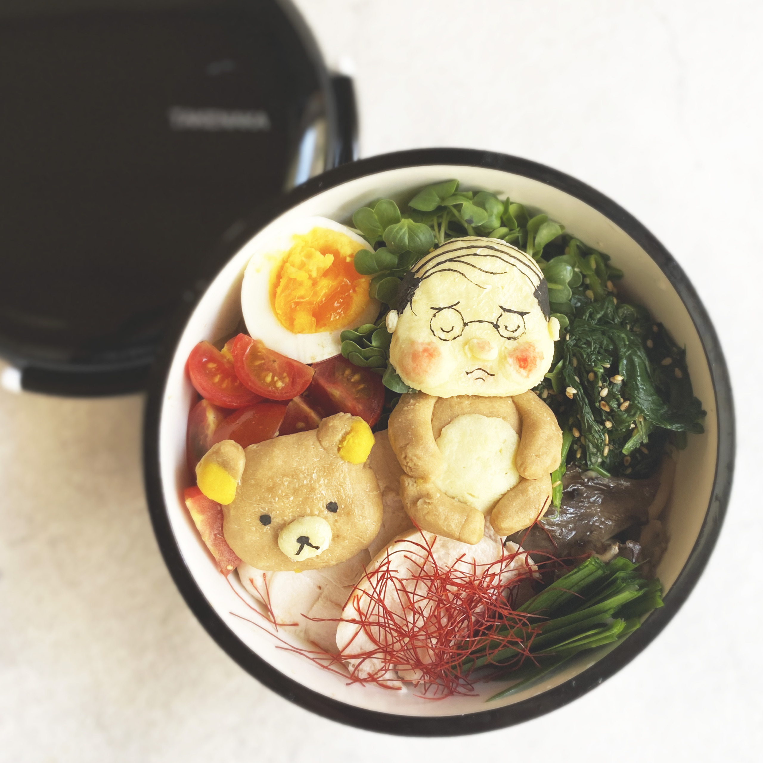 着ぐるみの中はおじさん。夢を壊してごめん。そして来週の本番に向け「愛の讃歌」の練習に参加 » nancychannel